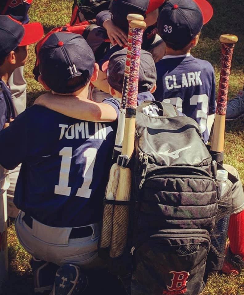 Activity in the bullpen – Digging Life